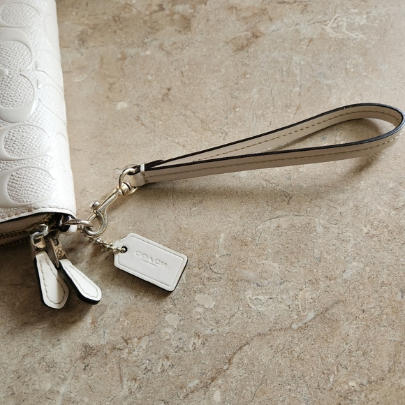 Coach | Bags | Coach Signature Cora Ivory Patent Leather Dome Satchel ...